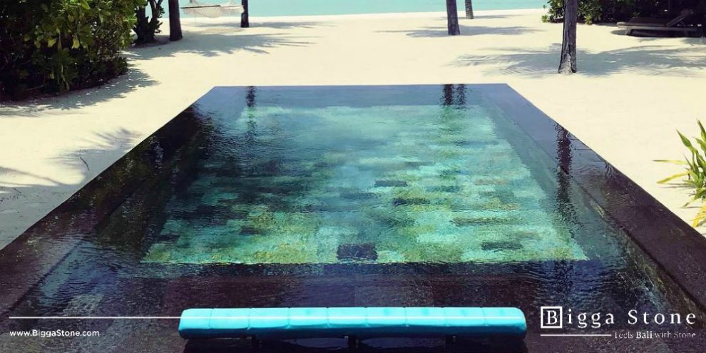 Review : One & Only Reethi Rah Maldives (Green Sukabumi Stone Tiles ...