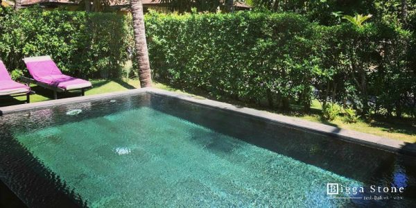 Review : Anantara Mui Ne Resort, Vietnam (Green Andesite Pool Tiles ...