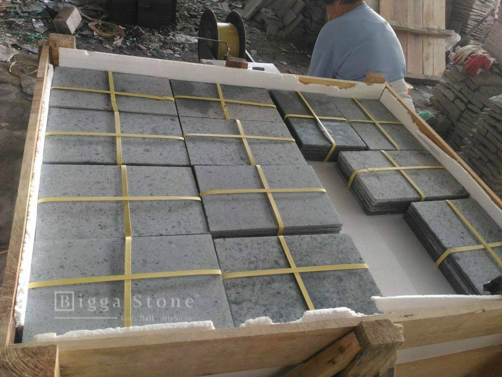 Green Sukabumi Stone Tiles – Balinese Natural Pool Tiles – Bali Natural ...